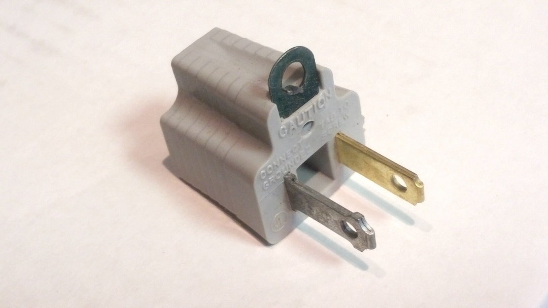 New Unused 120 V Cheater Plug 3 Wire to 2 Wire Outlet #PL-0043 - Etsy