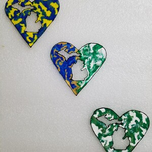 Green and White MSU Heart With Michigan Outline Window Art - Etsy