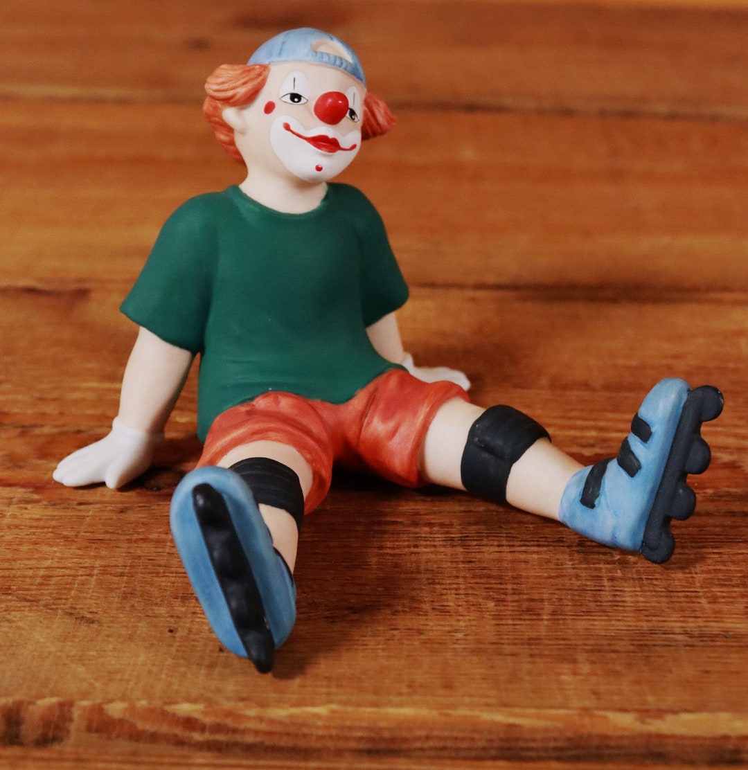 Goebel Porcelain Figure Happy Clowns Jockel With Rollerblades Top! #N ...