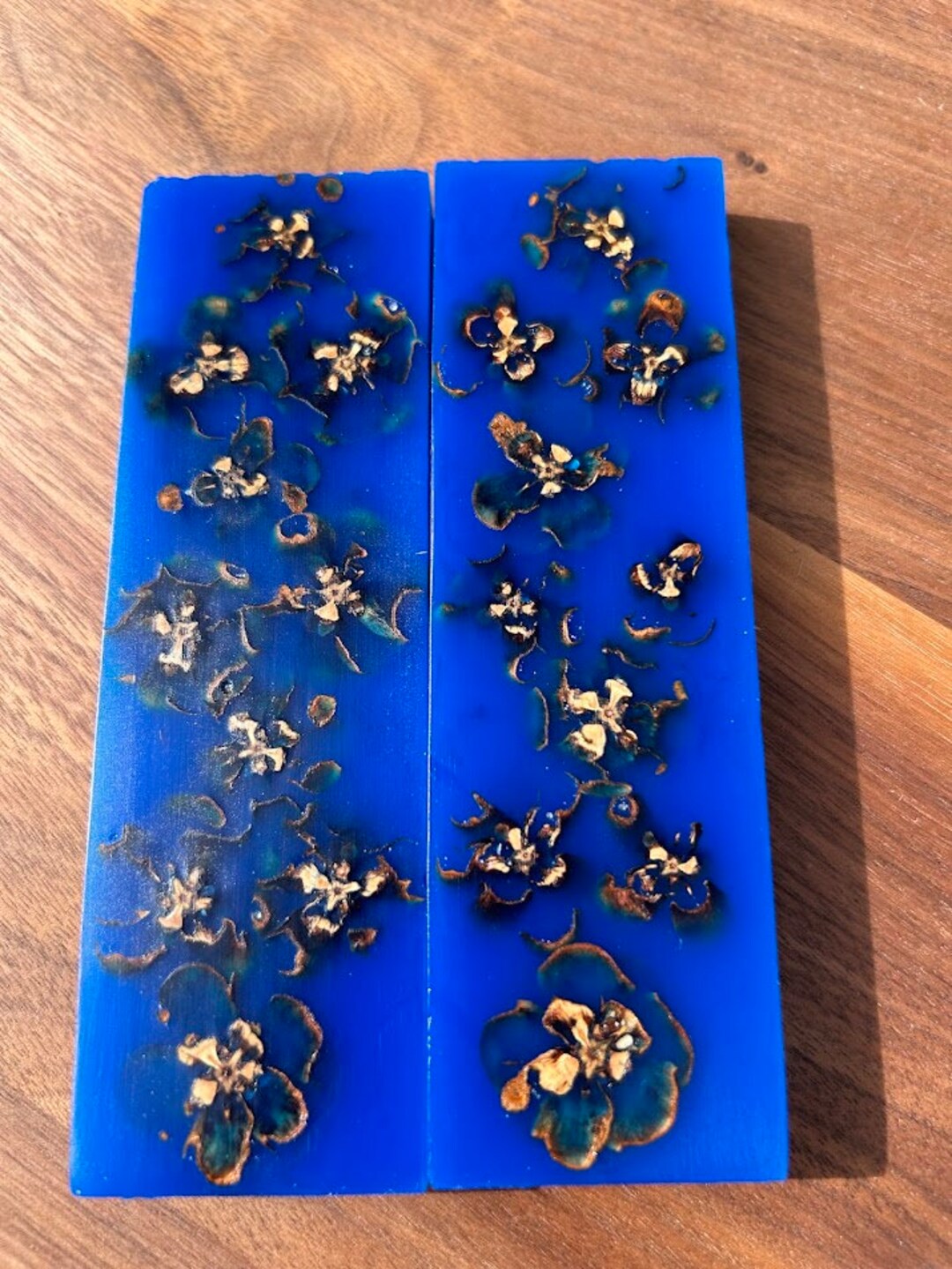 Knife Handle Scales. Fluorescent Blue With Stabilized Spruce Cones - Etsy