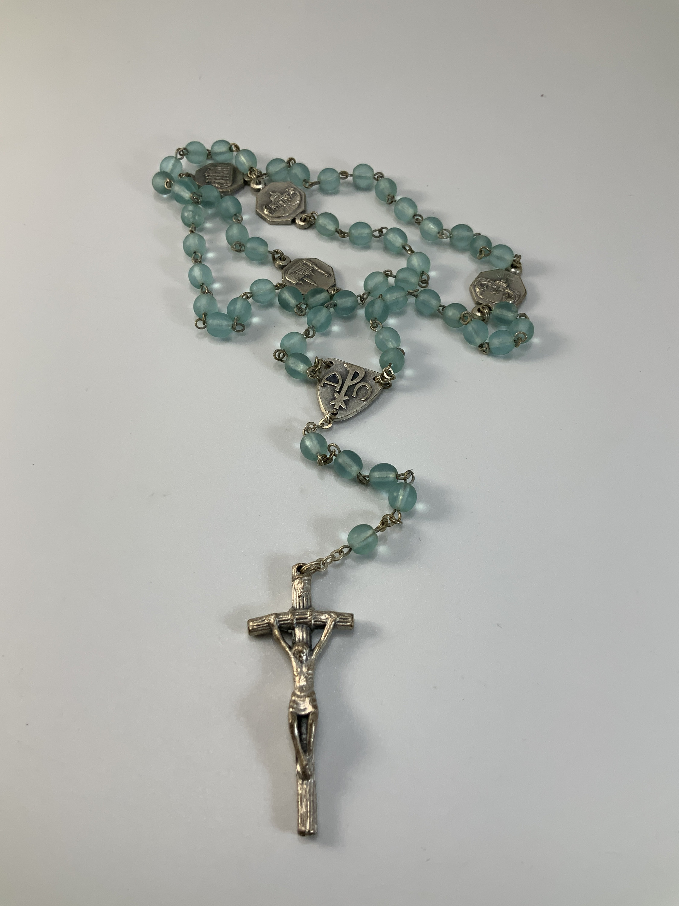 Beautiful Rosary Celebrating the Popes Jubilee. collectors Item Rosary ...