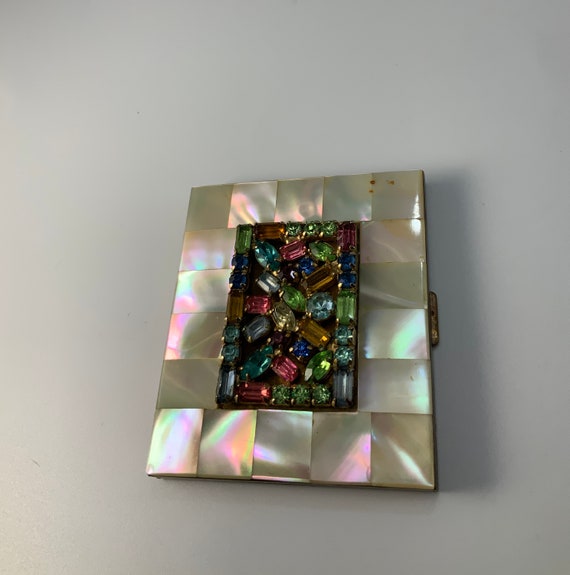 Vintage Circa1960 Mother pearl compact power *collect… - Gem