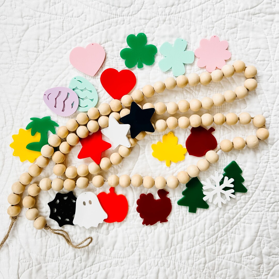 Holiday Garland Add-on Charms / Interchangeable Seasonal Decoration ...