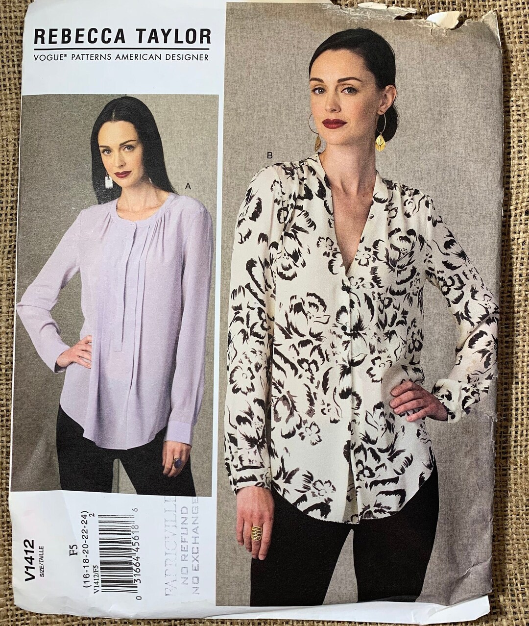 Vogue V1412 Sewing Pattern: Rebecca Taylor Plus Size Blouse, Pleated ...
