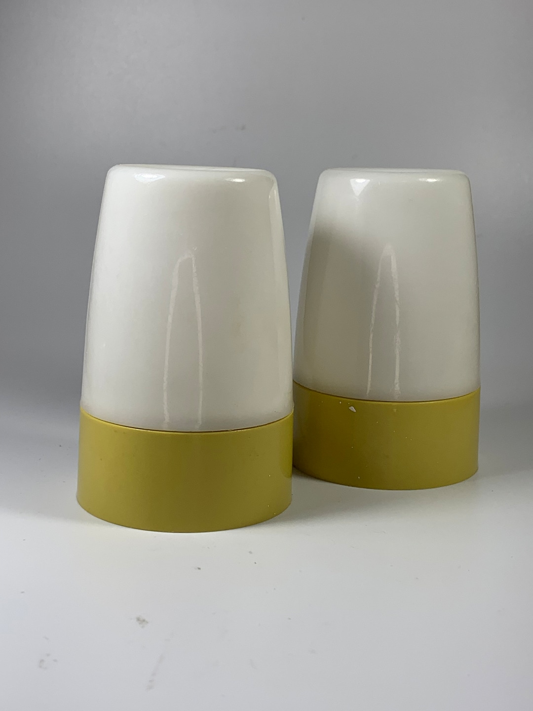 Tupperware Egg Cups Hard Boiled Egg Storage Vintage Retro Harvest Gold ...