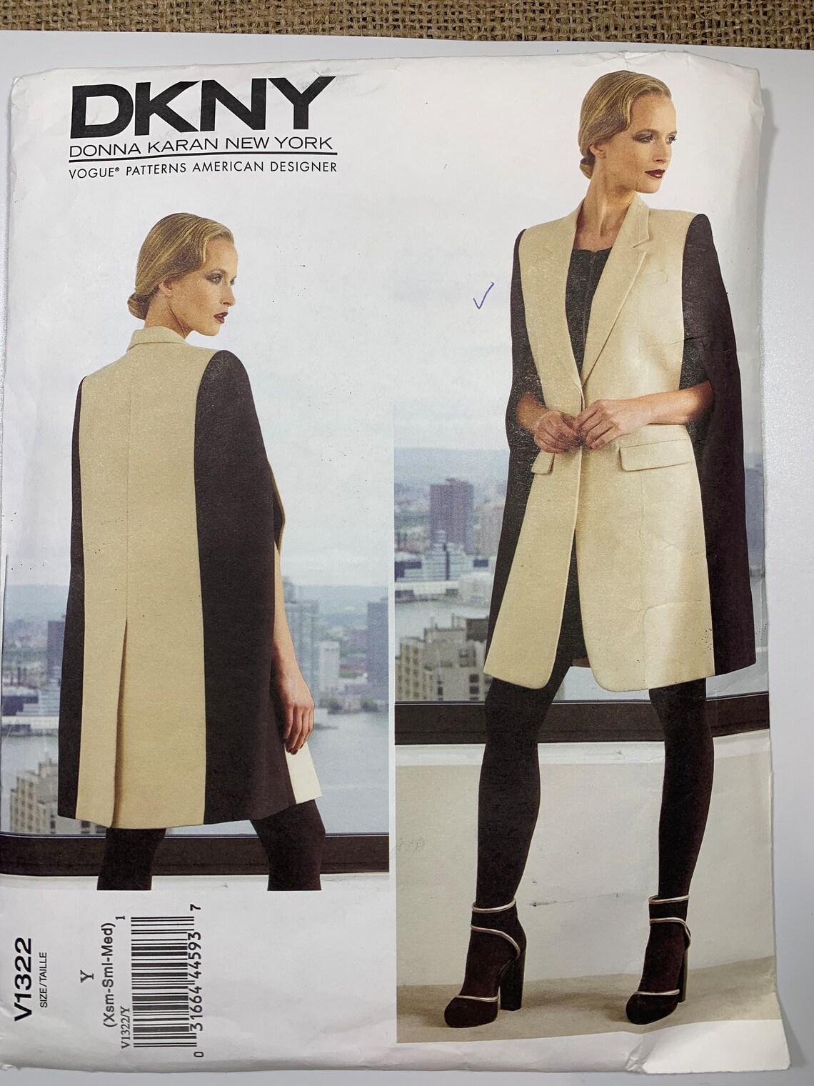 Vogue DKNY 1322 Cape Sewing Pattern Sizes XS-S-M UNCUT - Etsy