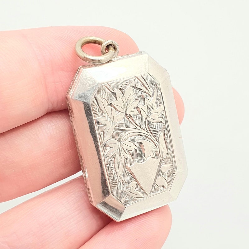 Antique Lockets - Etsy