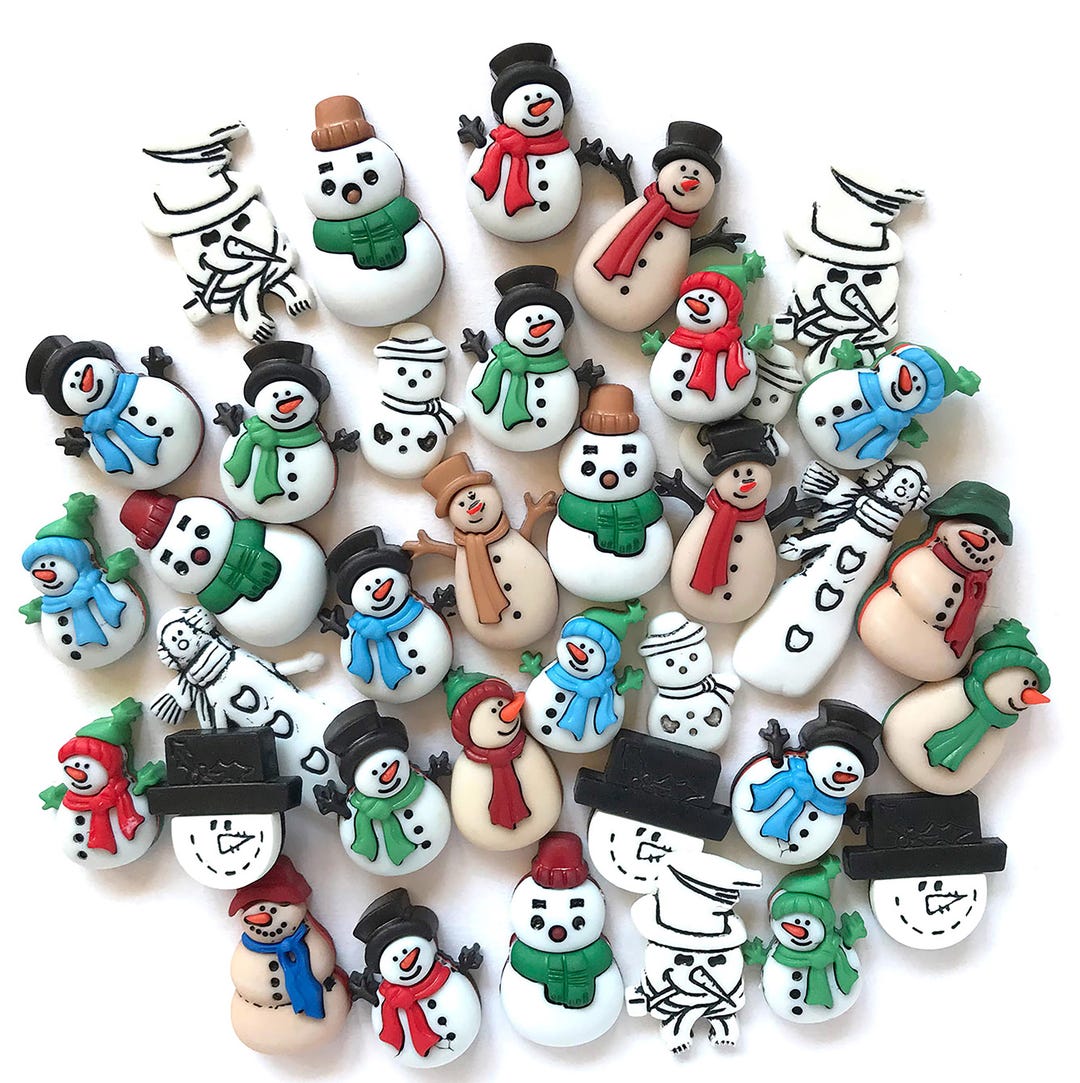 50 Snowmen Novelty Buttons: Winter Craft Embellishments for Sewing ...
