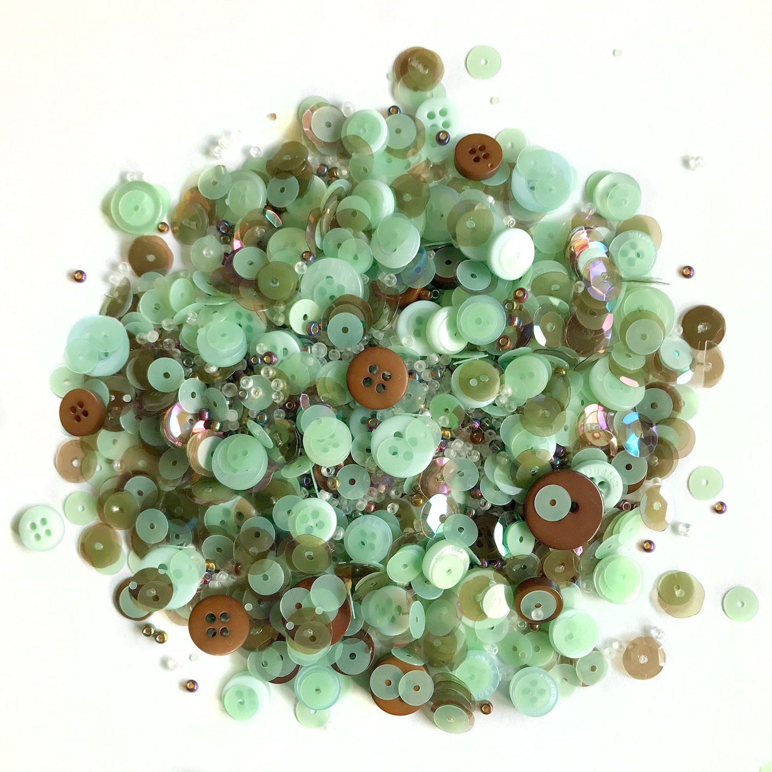 Buttons Galore Button Sequin Seed Bead Shaker Mix LL542 | Etsy
