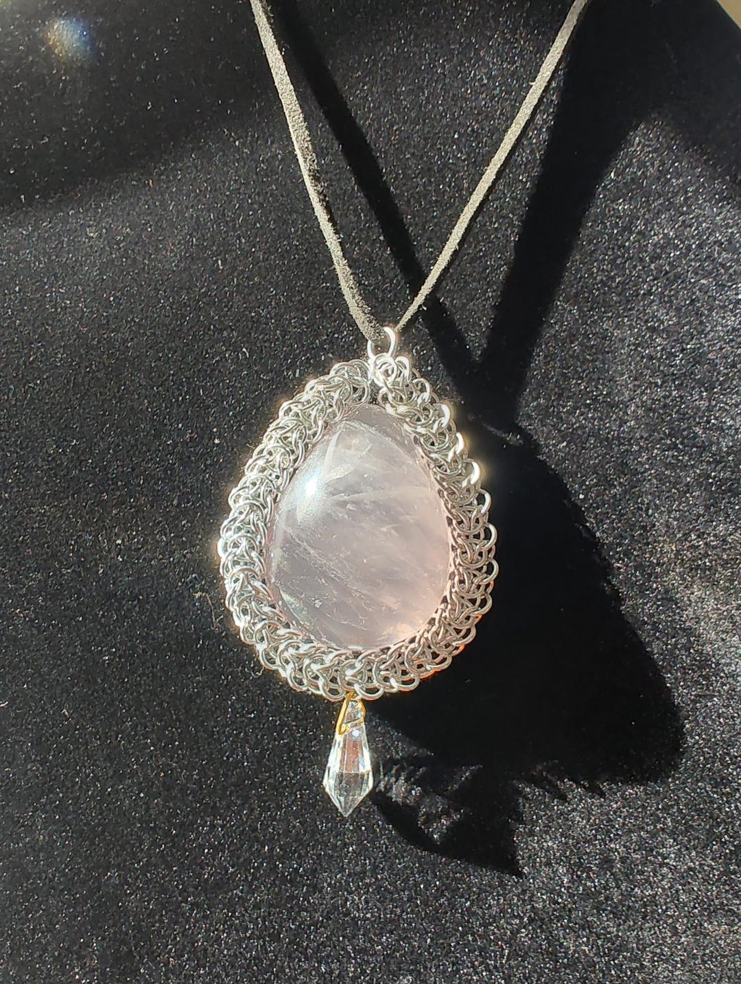 Elf Weave Chain Maille and Rose Quartz Necklace - Etsy