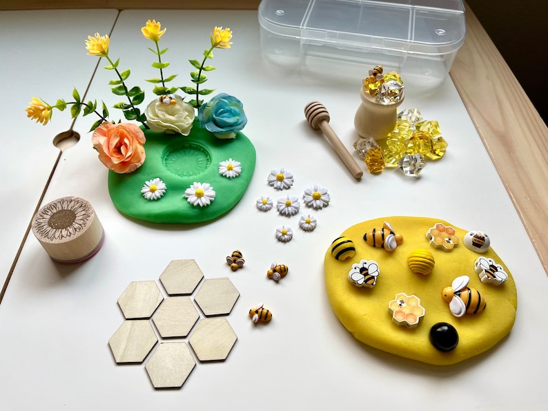 Honey Bee Sensory Kit | Play Dough Sensory Bin | Pollinator | Toddler ...