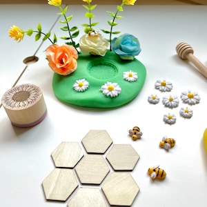 Honey Bee Sensory Kit | Play Dough Sensory Bin | Pollinator | Toddler ...