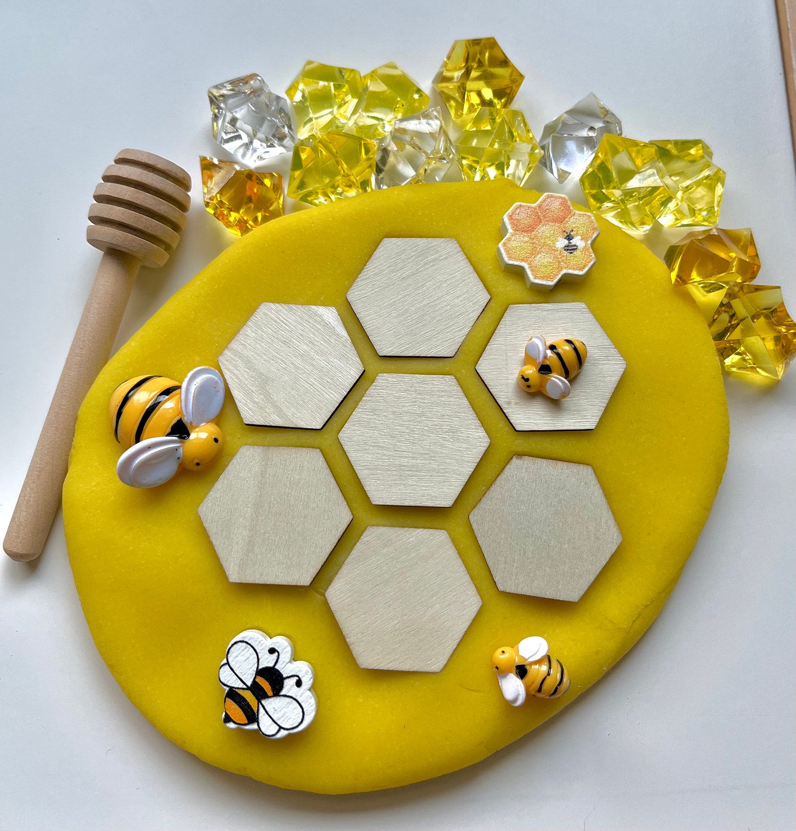 Honey Bee Sensory Kit | Play Dough Sensory Bin | Pollinator | Toddler ...