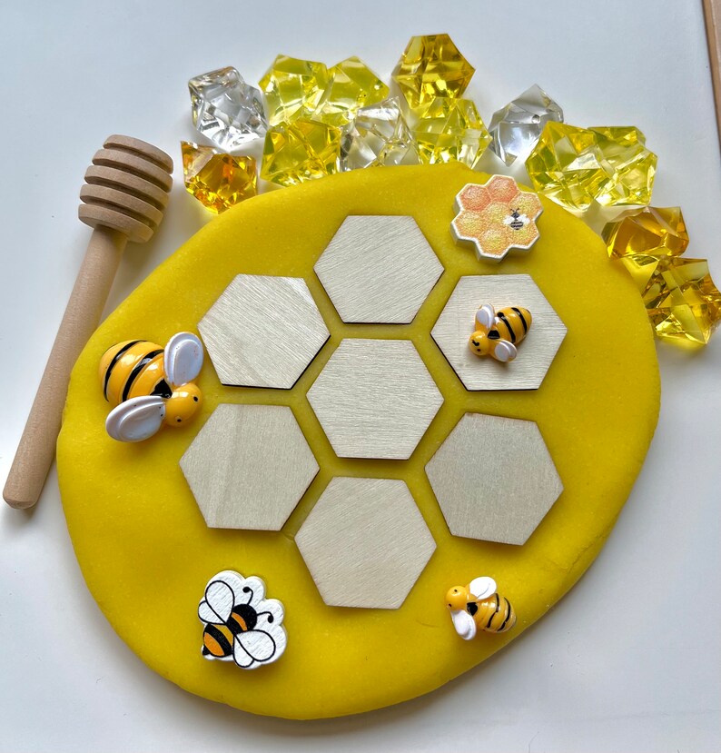 Honey Bee Sensory Kit Play Dough Sensory Bin Pollinator - Etsy
