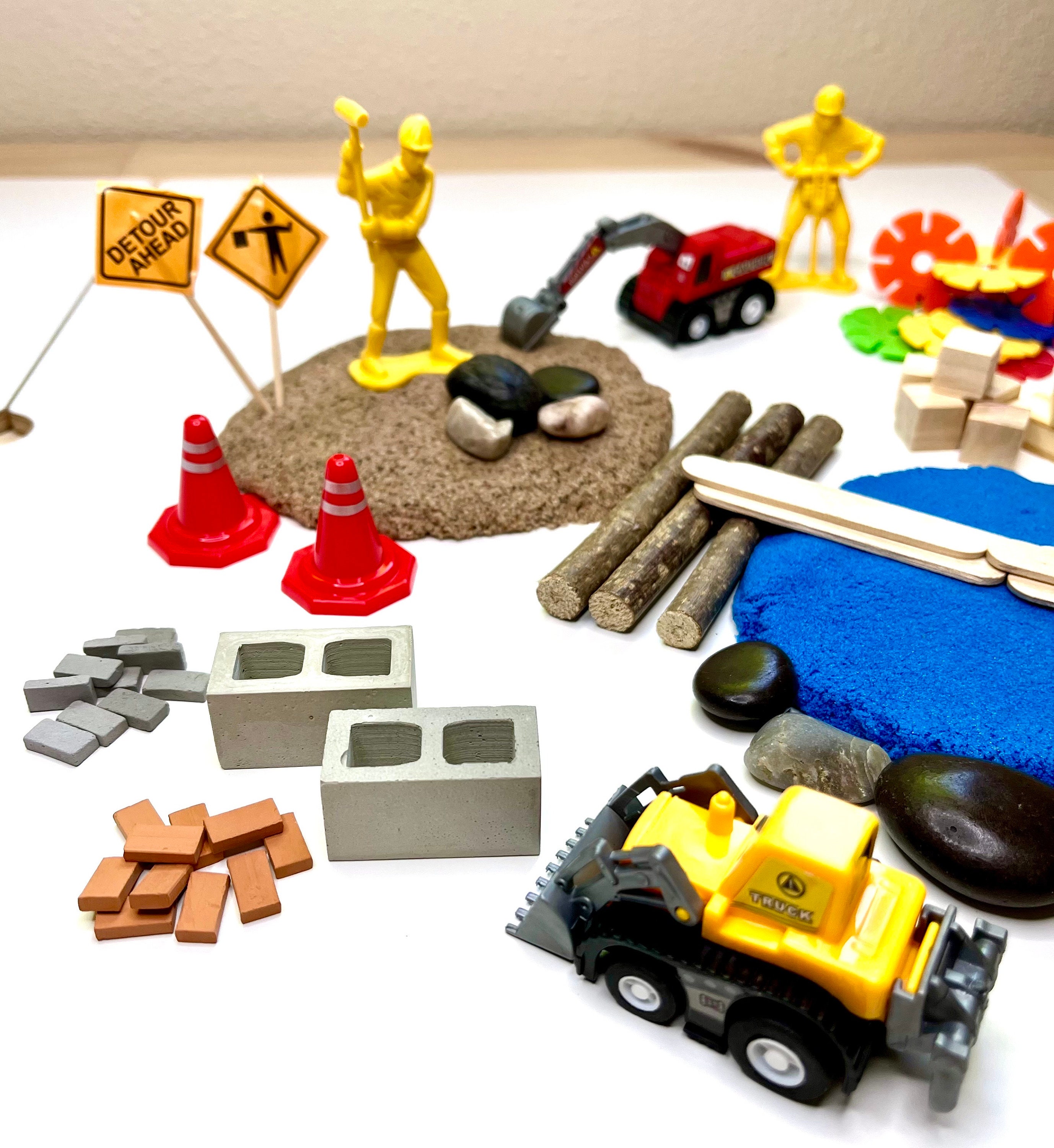 Construction Sensory Kit | Sensory Sand Kit | Building | Blocks ...