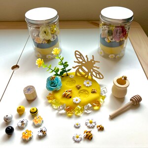 Honey Bee Sensory Dough Jar | Play Dough Sensory Kit | Pollinator ...