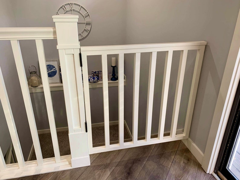 Custom Spindle Wooden Gate Baby Gate Stairway Gate White - Etsy