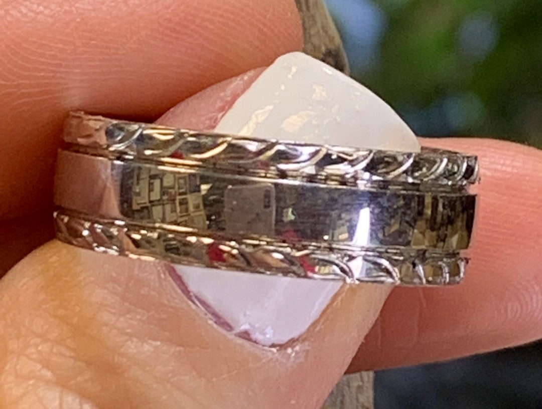 Flat Shape Milgrain Edge and Wheat Pattern Wedding Band With Brush ...