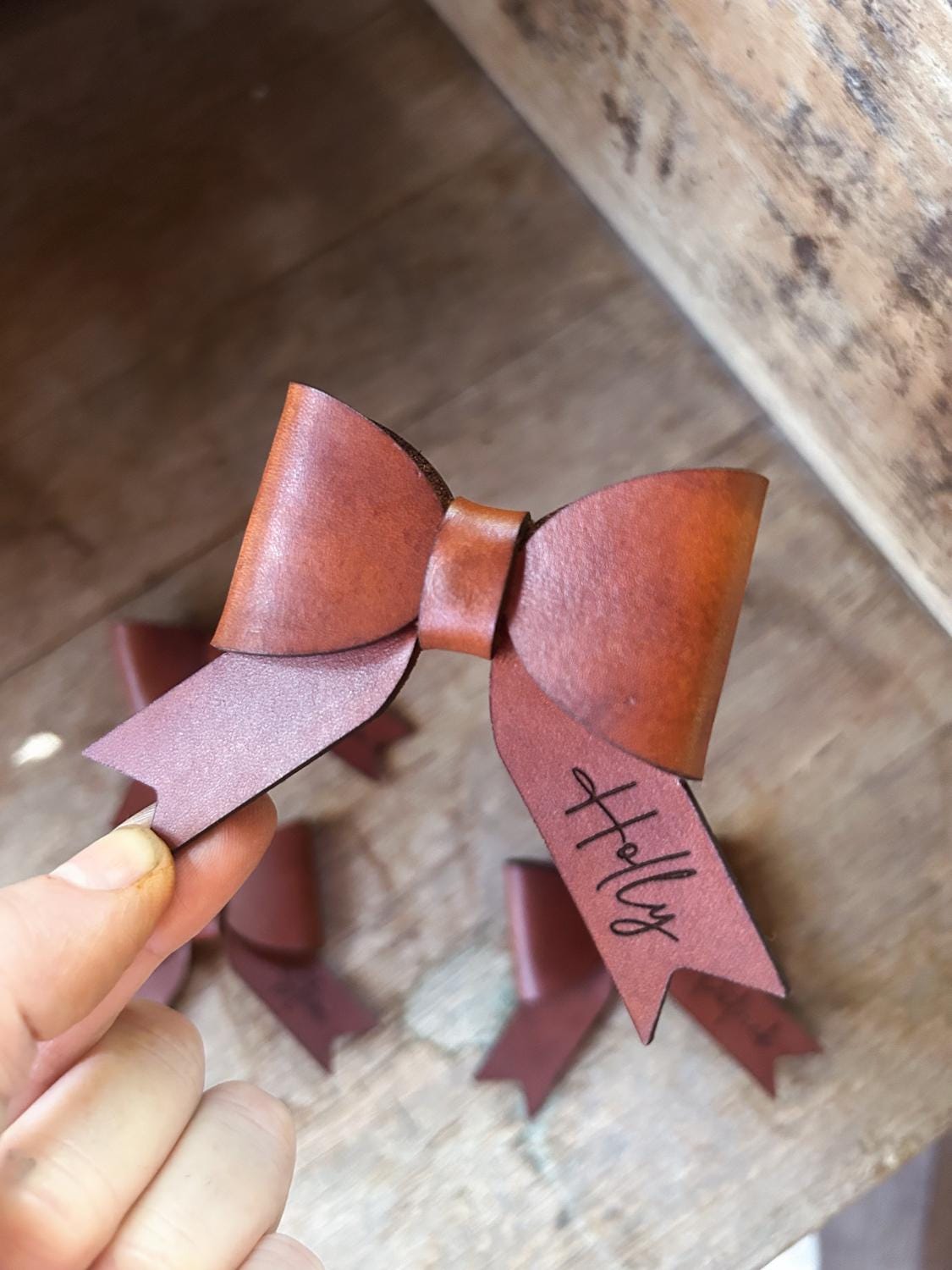 Personalized Leather Bow: Handmade Vegetable-tanned Decoration - Etsy