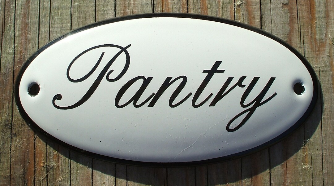 Classic Enamel Pantry Sign. Black Text on a White Background. 10x5cm ...