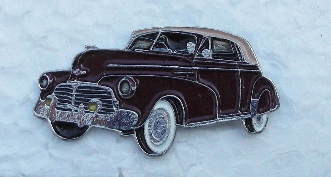 Chevrolet Special Deluxe 1942 Convertible enamel lapel badge. - Etsy ...