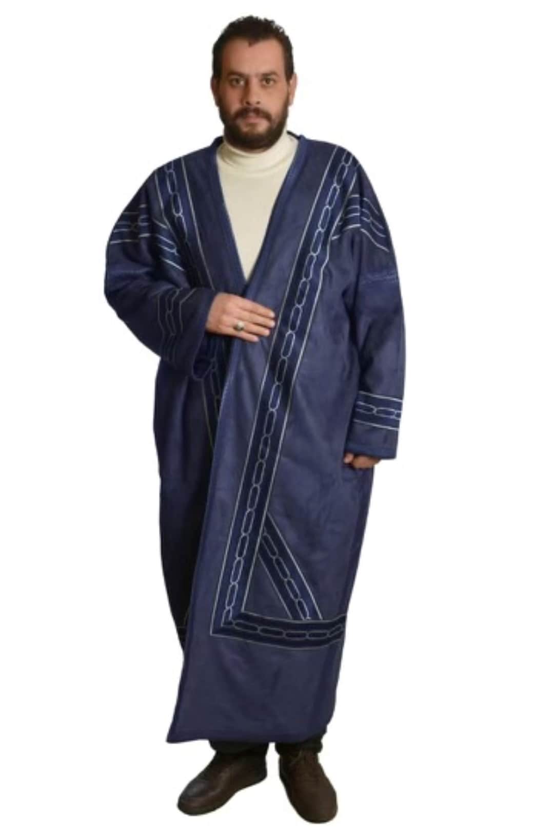 Farwa Fur Men Bisht, Arabic Cloak, Winter Warm Coat, Islamic Arabian ...