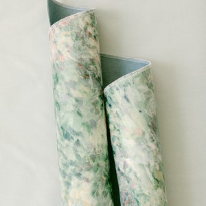 Monet Patterned Flat Lay Styling Mat - Double Sided, Rollable Styling ...