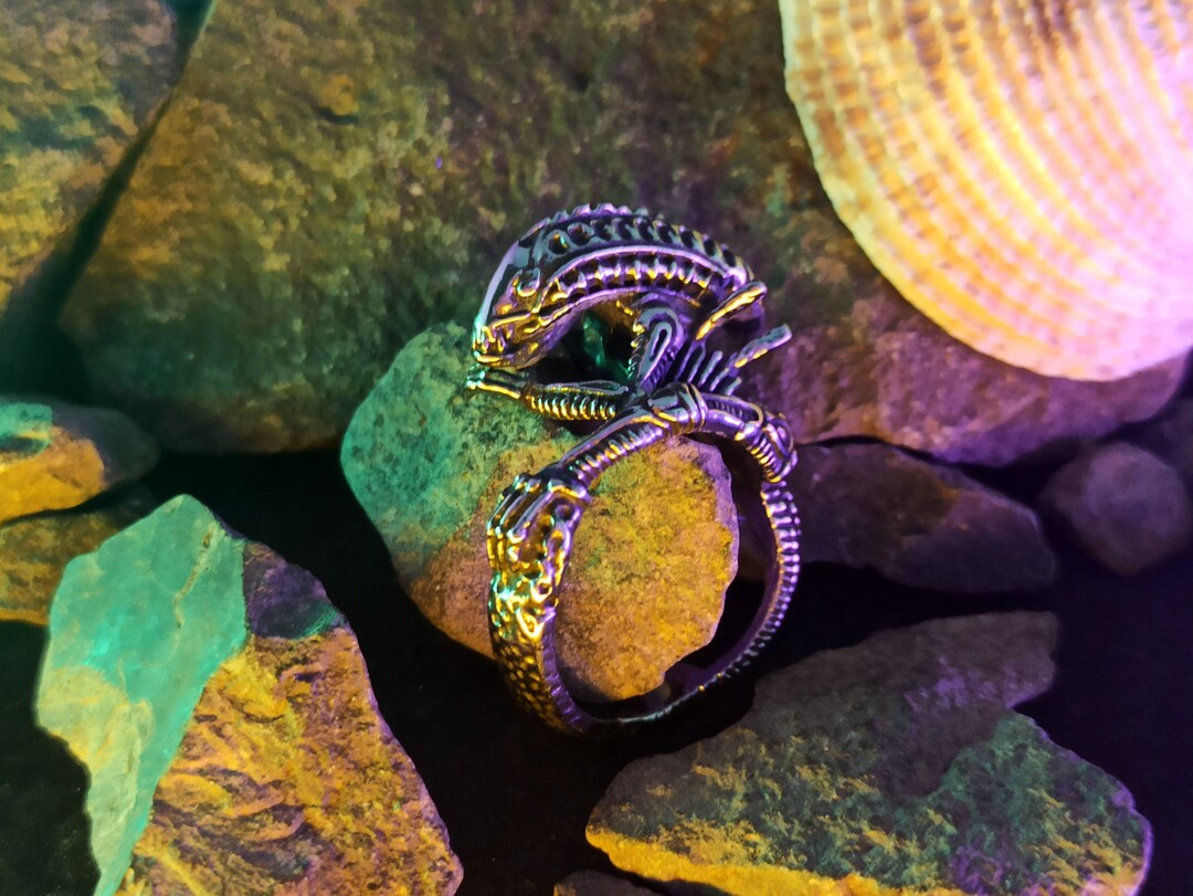 Xenomorph Miniature, Xenomorph Ring, Alien Xenomorph, Alien Movie ...