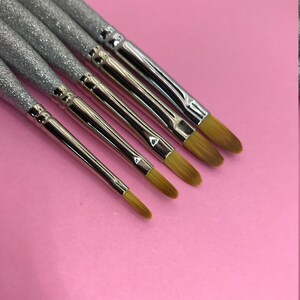 Nial Art Brushes - Filbert Shape - Etsy