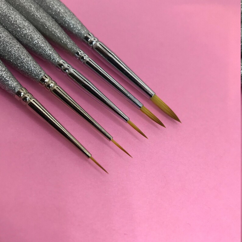 Nail Art Brushes Round Shape - Etsy