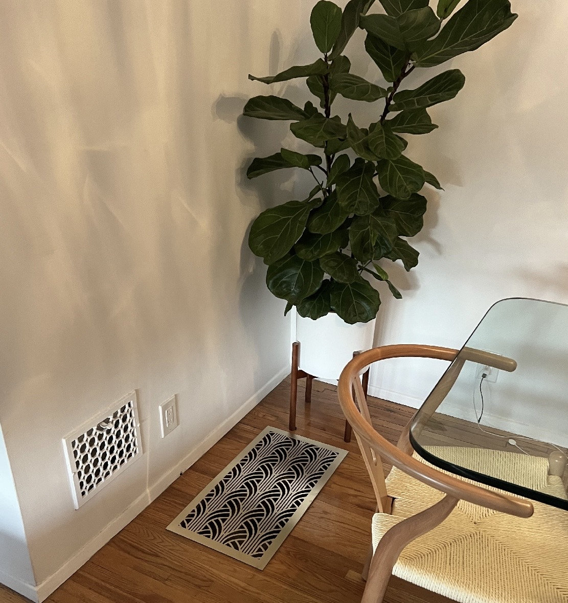 Brass Floor and Wall Radiator Cover: Elegance and Functionality ...