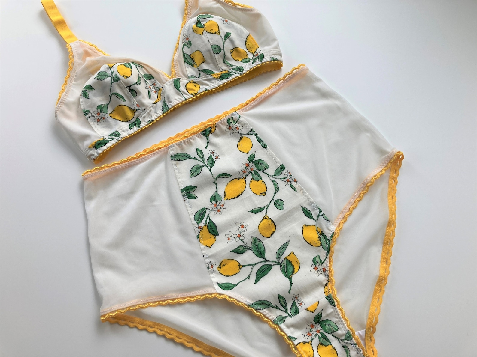 Bra and Knicker Sewing Pattern// PDF Digital Pattern. Willow Soft Cup ...