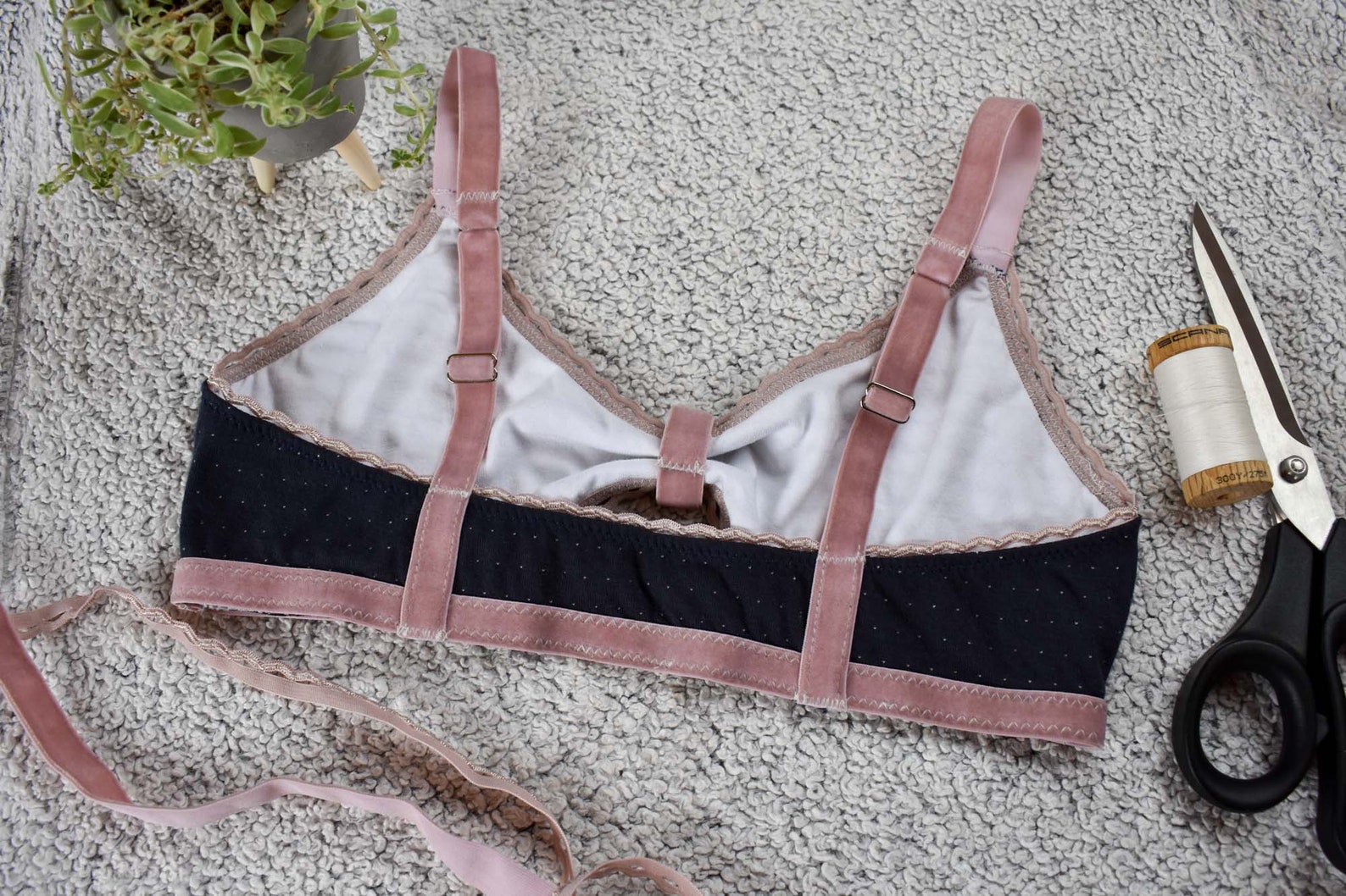 Bralette Sewing Pattern // PDF Digital Pattern. This is a Soft - Etsy