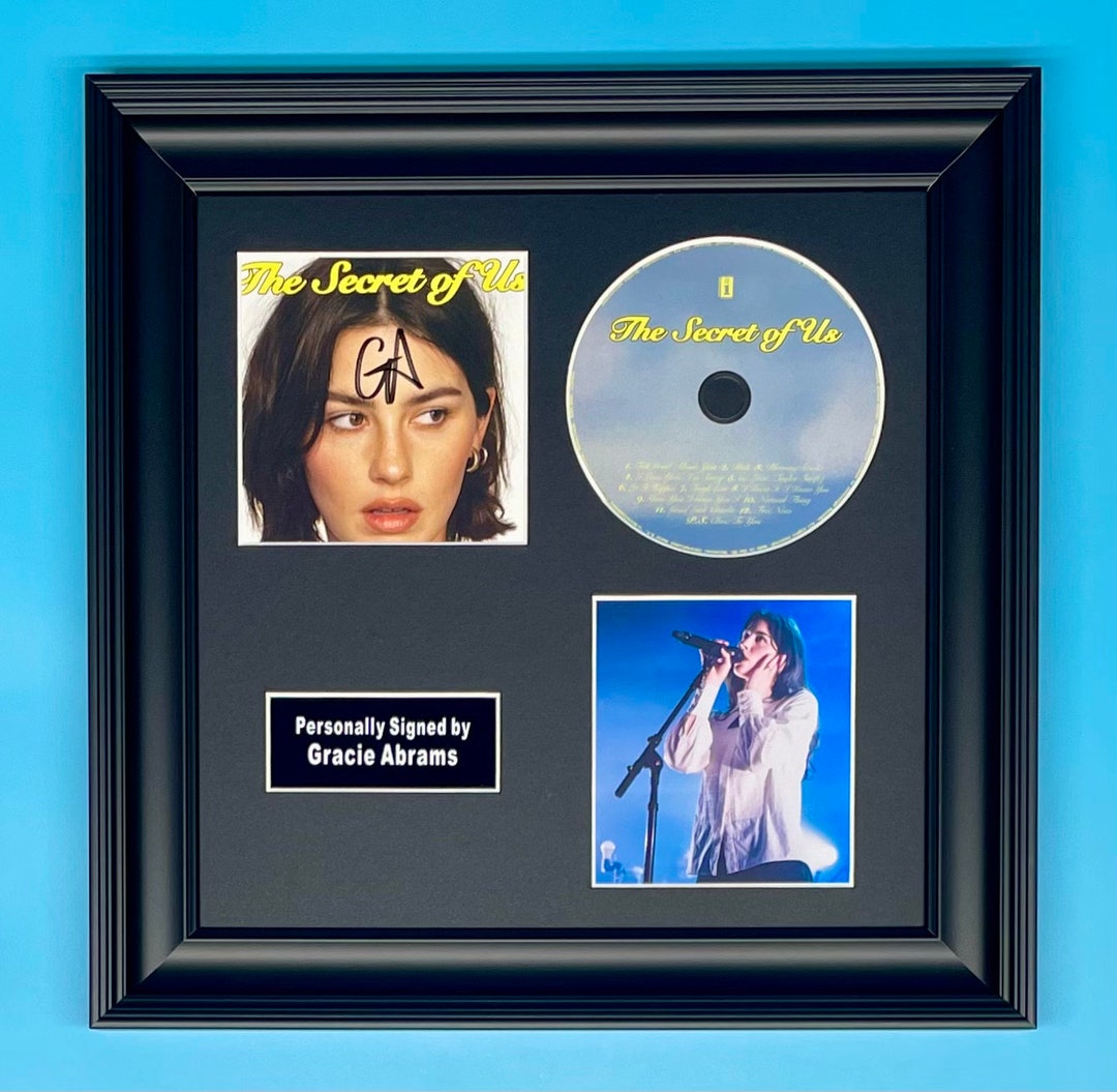 Gracie Abrams Signed Photo & CD in Luxury Handmade Wooden Frame With ...