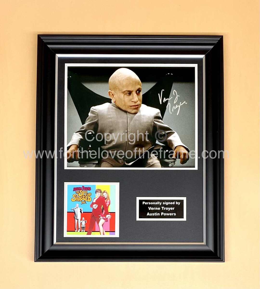 Verne Troyer Signed Autograph Movie Memorabilia Mini Me Austin Powers ...