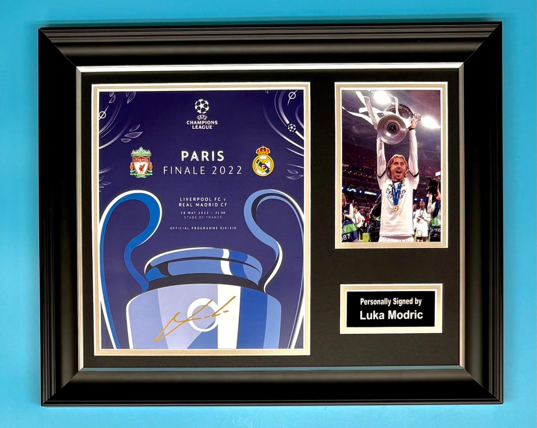 Luka Modric Signed Photo in Luxury Handmade Wooden Frame & AFTAL Member ...
