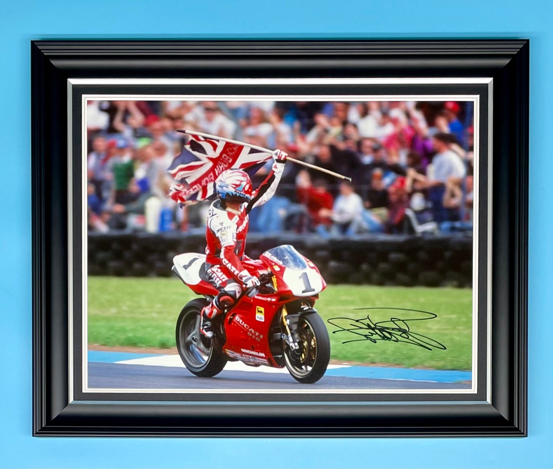 Carl Fogarty Signed Photo in Luxury Handmade Wooden Frame & AFTAL ...