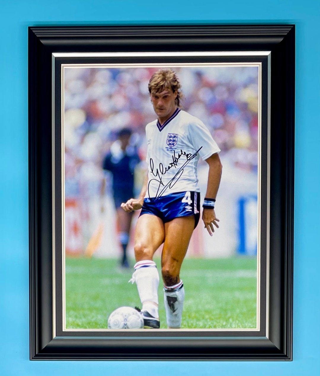Glenn Hoddle Signed Photo in Luxury Handmade Wooden Frame & AFTAL ...