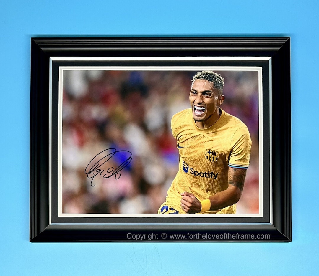 Raphinha Signed Autograph Football Soccer Memorabilia FC Barcelona Goal ...