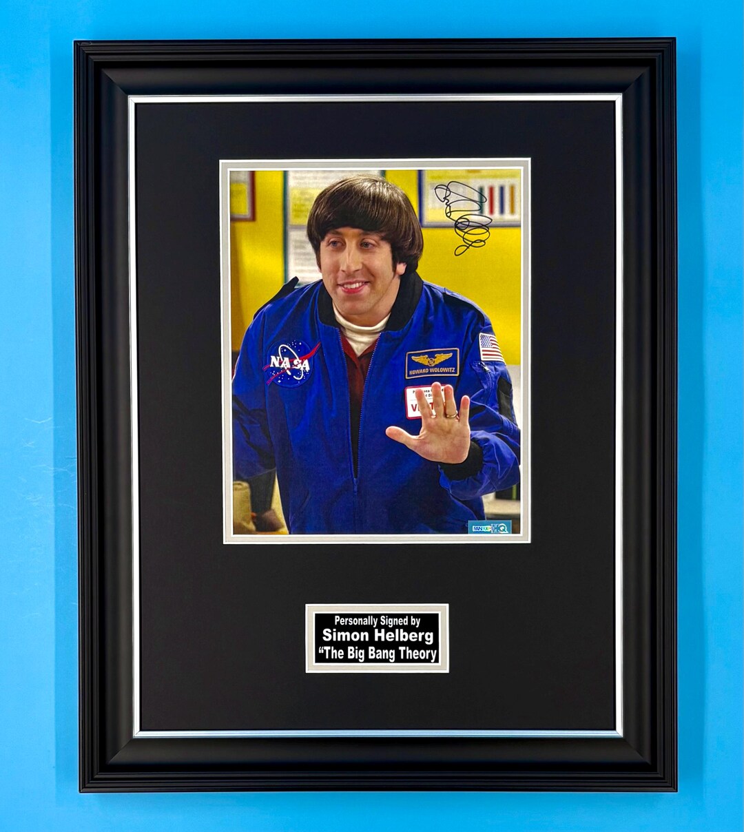Simon Helberg Signed Photo in Luxury Handmade Wooden Frame & COA the ...