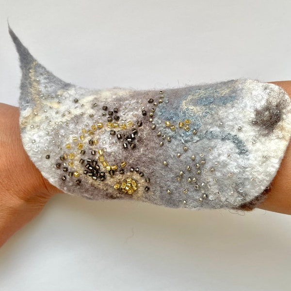 Felt Bracelet - Etsy