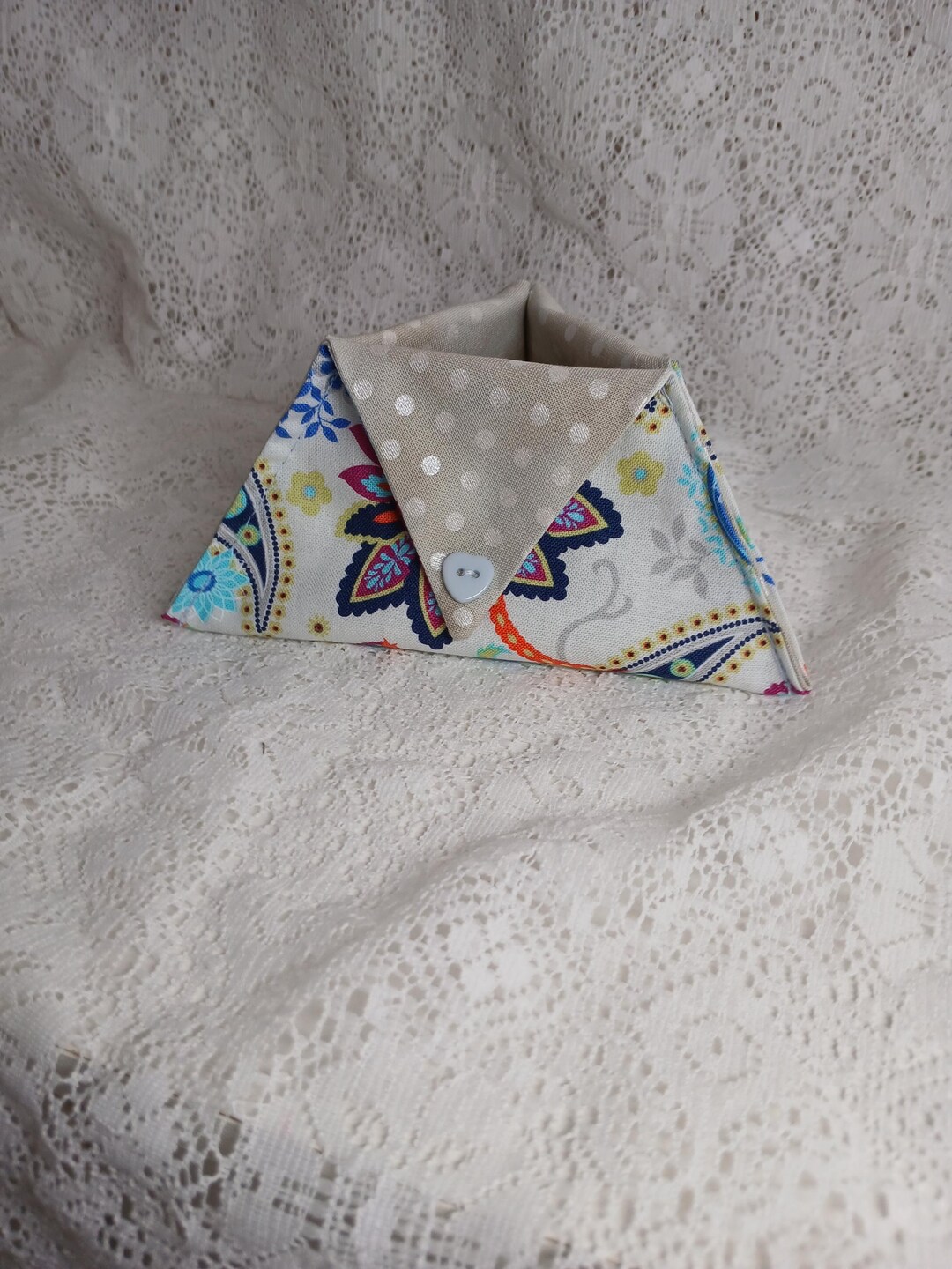 Foldable Cotton Thread Catcher: Travel Sewing & Needlework ORT Catcher ...