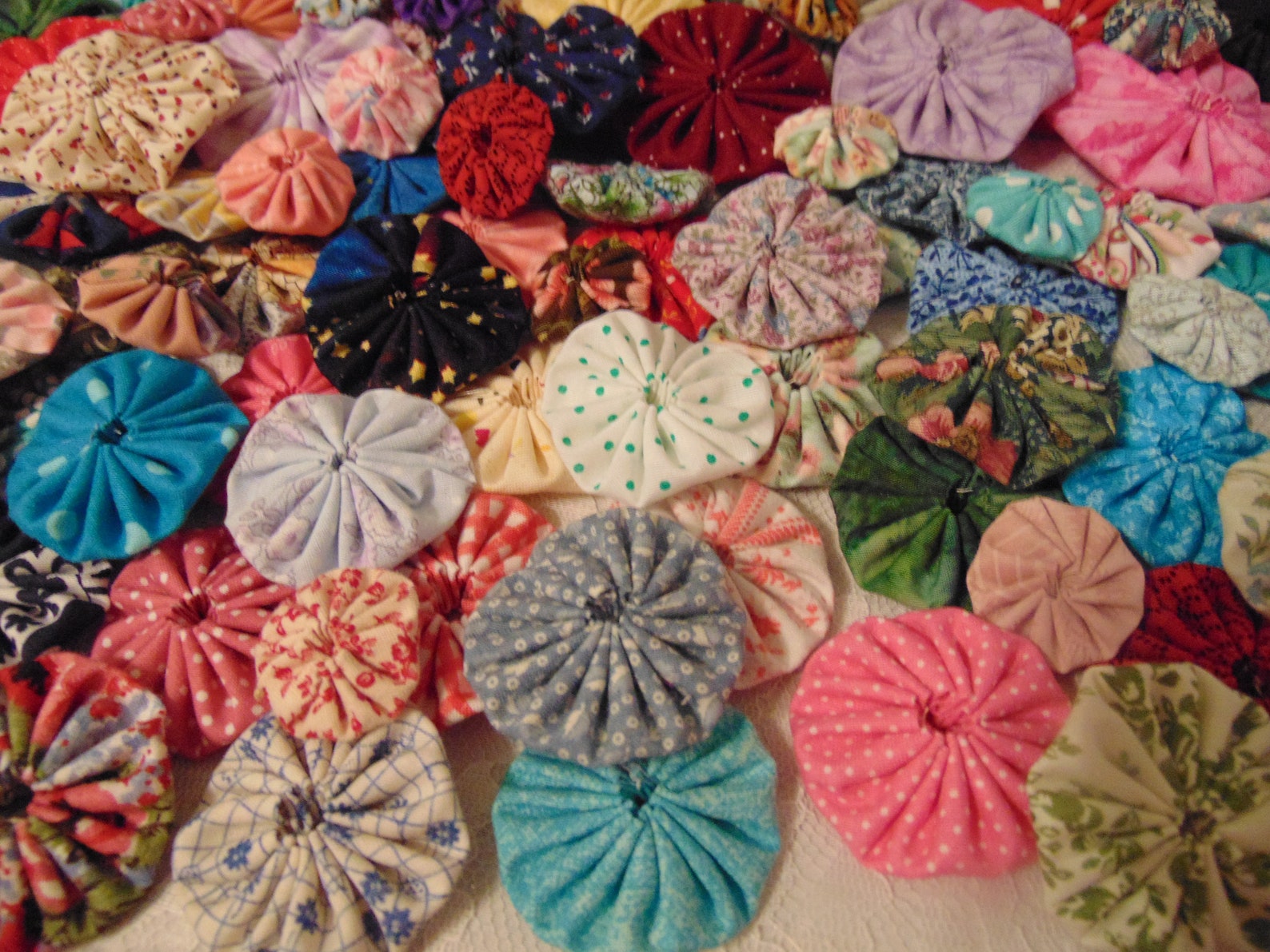 Assorted YOYOS Assorted Sizes and Designs 1 Inch up to 2 - Etsy