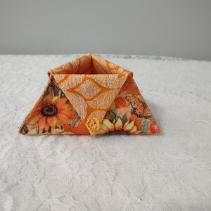 Snippet Catcher Thread Catcher Fold and Go Catcher Travel Size Scrap ...