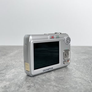 Digital Camera Olympus FE-210 / Vintage Digital Camera / Olympus Cameras - Etsy