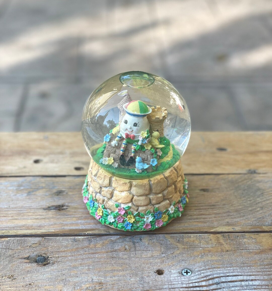 The SF Music Box Humpty Dumpty Snowglobe Classic Fairy Tales - Etsy