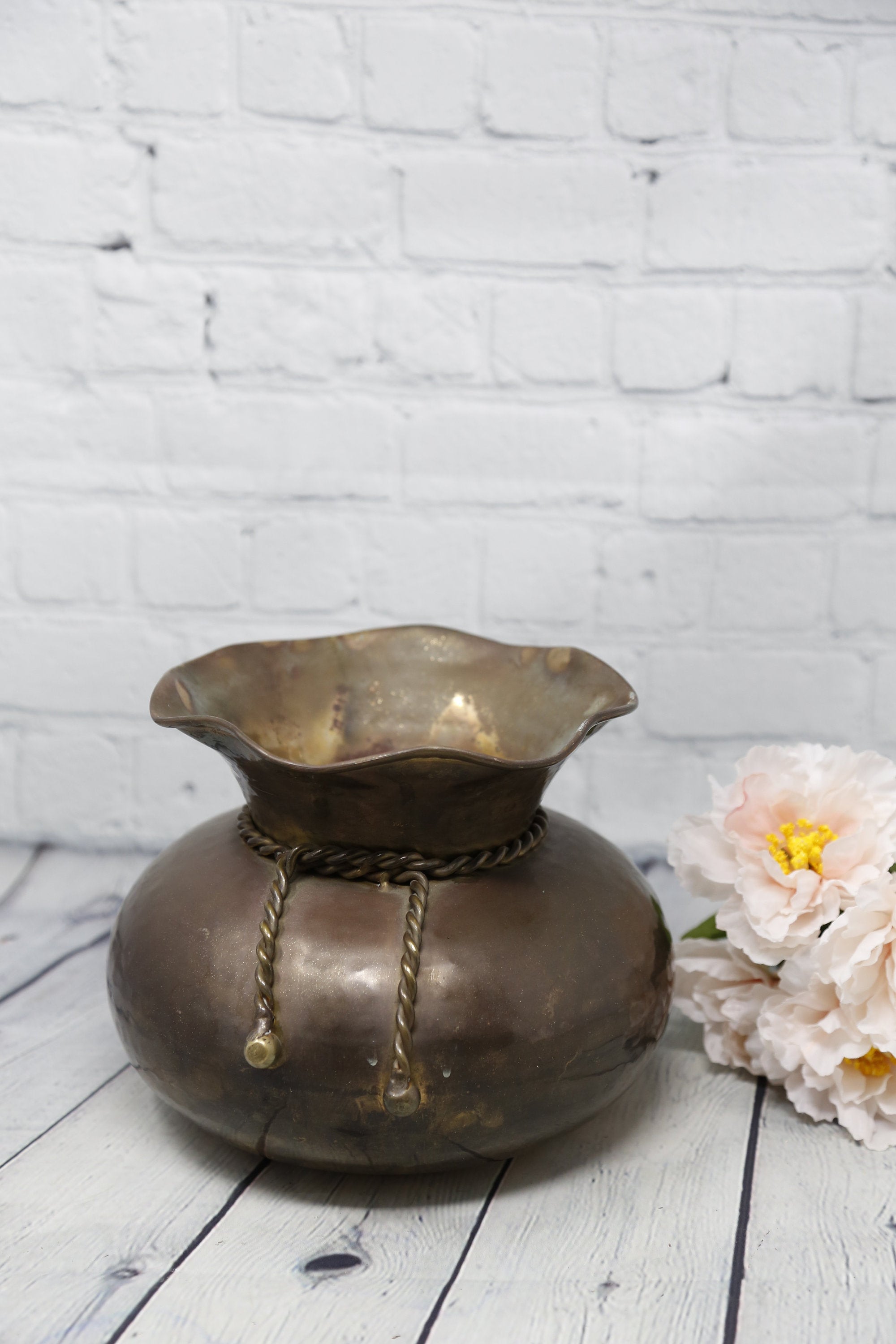 Caldero de latón macizo / Plantador Florero de latón sólido - Etsy España