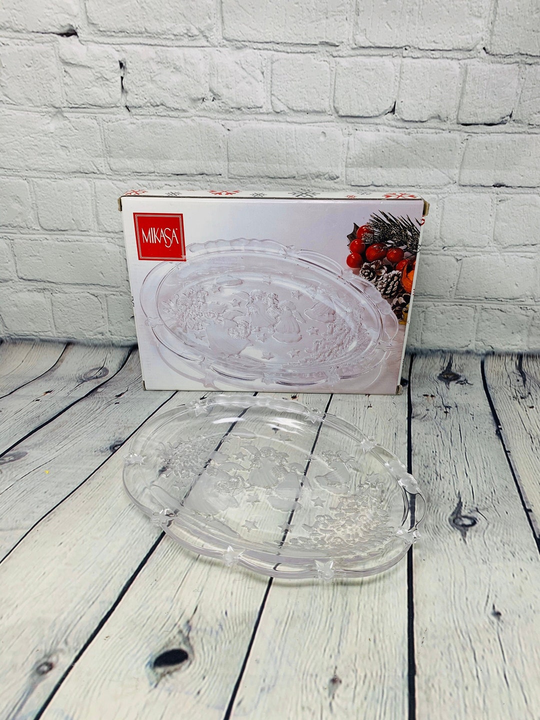 Mikasa Christmas Platter, Mikasa Christmas Decor - Mikasa Kitchen ...