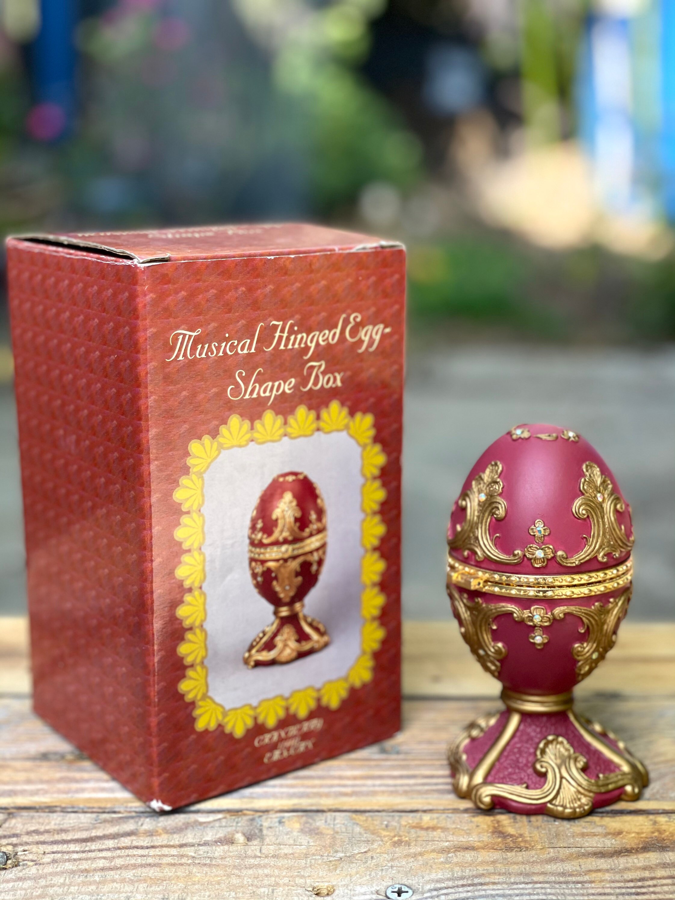 Sankyo Ornate Musical Egg Trinket - Vintage Musical Trinket Egg ...