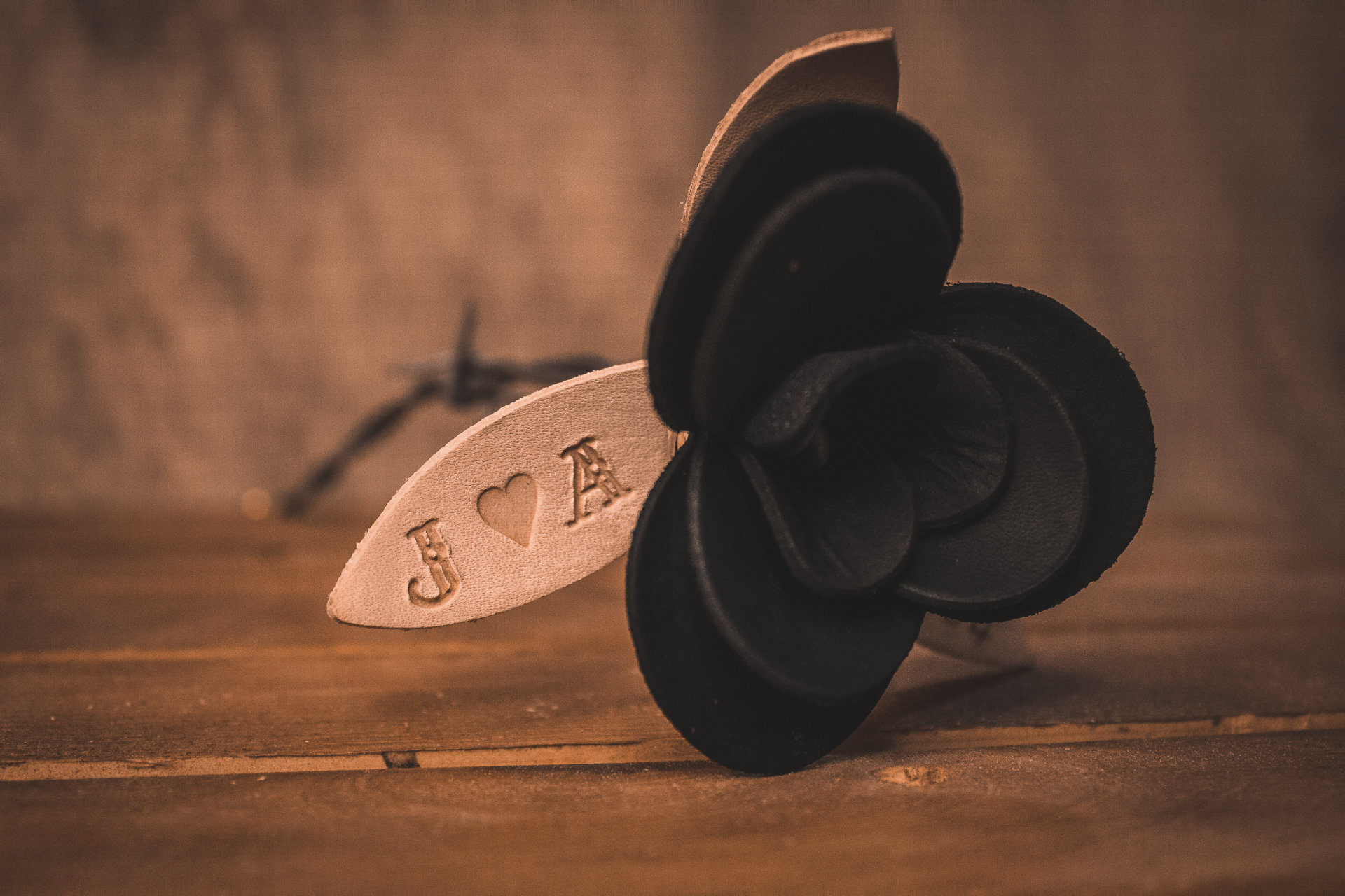 Leather Rose With Date or Initial Anniversary Gifts - Etsy Canada